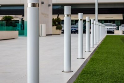 Anti Ram-Raid Defences & Barriers by B & L West Midlands